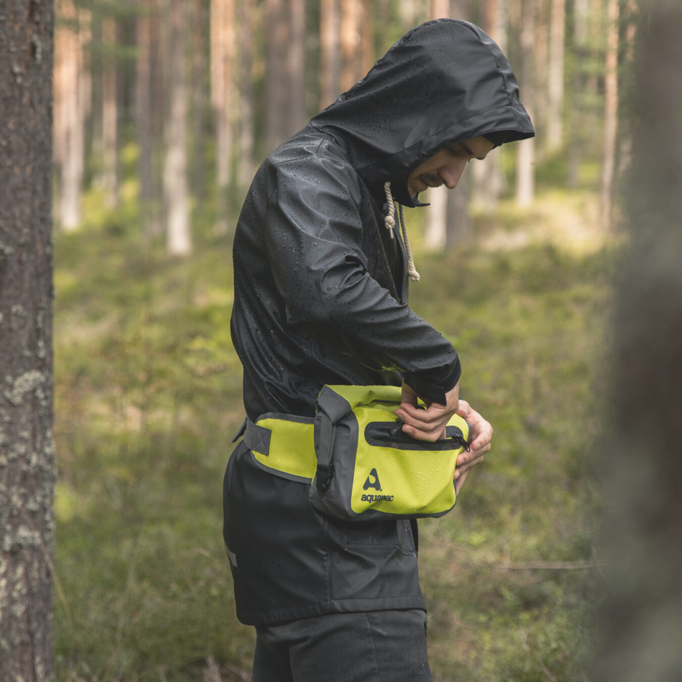Canguro impermeable Waist Pack 3L - Aquapac - 4nomads Perú
